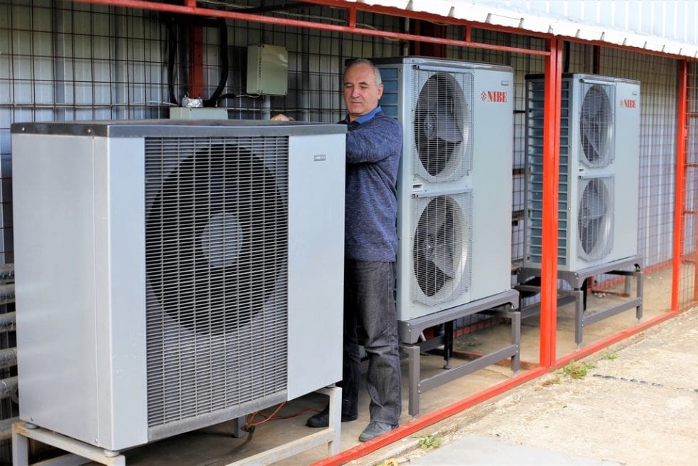 Pompa de caldura AER-Apa NIBE F2120 - SCOP mai mare de 5.0